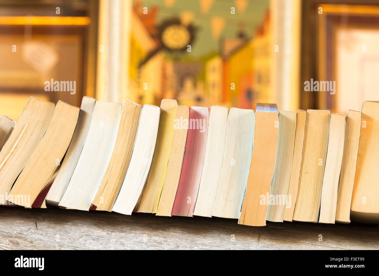 Books secondhand hi-res stock photography and images - Alamy