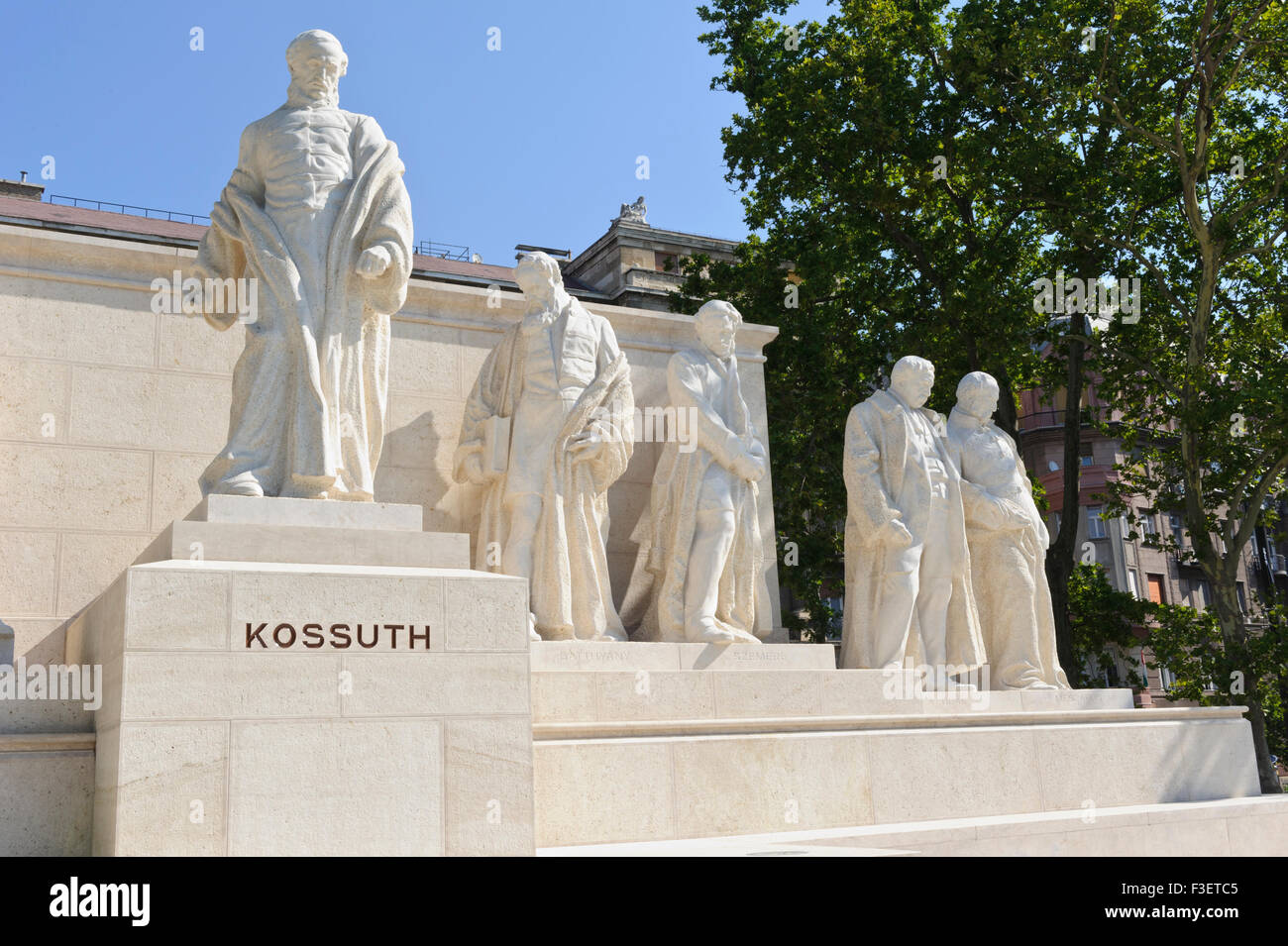 Kossuth statue in budapest hi-res stock photography and images - Alamy
