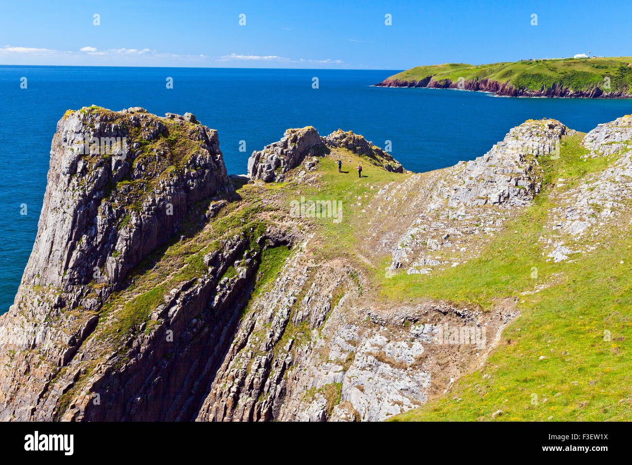 Whitesheet hi-res stock photography and images - Alamy