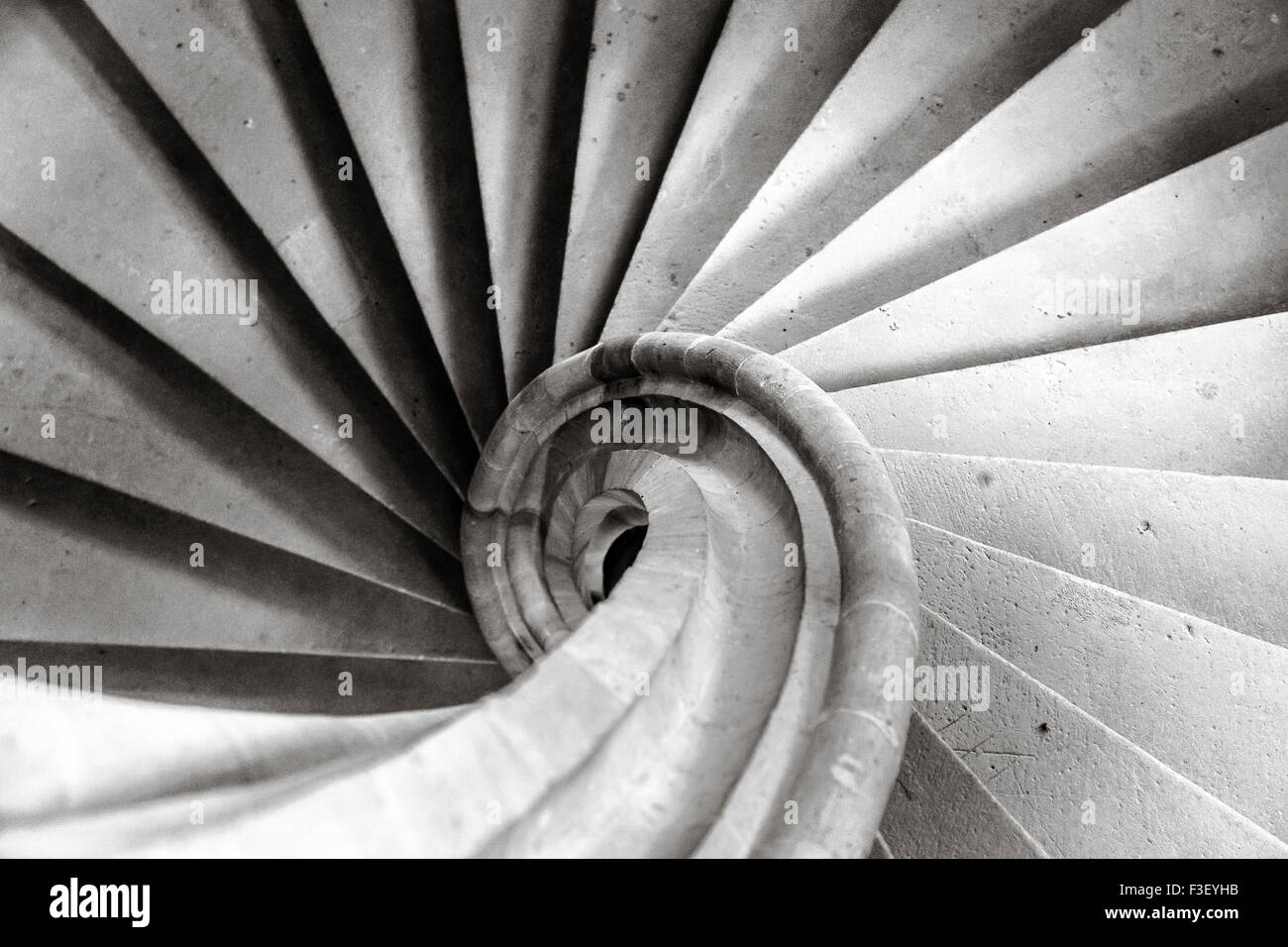 Old medieval screw staircase in a castle, France Stock Photo - Alamy