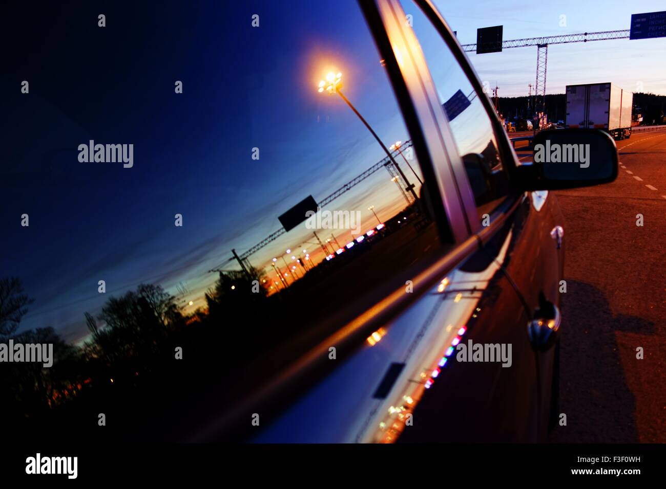 Setting window lights hi-res stock photography and images - Alamy