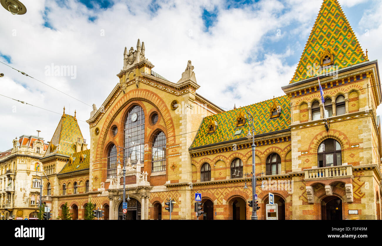 Central Market Hall in Budapest, Hungary Stock Photo - Alamy