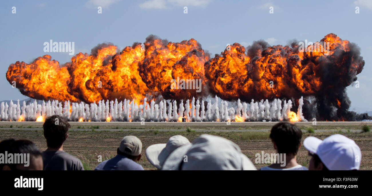 Fire bomb hi-res stock photography and images - Alamy