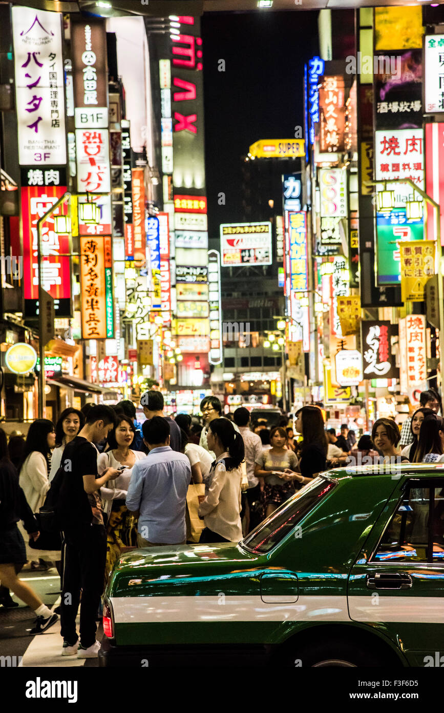 Tour kabukicho hi-res stock photography and images - Alamy