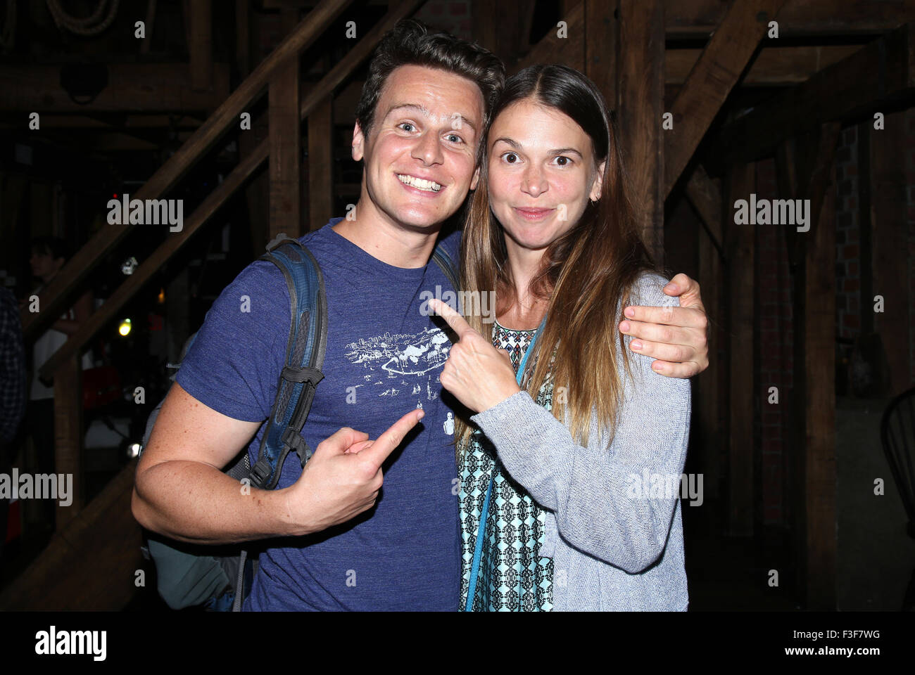 Celebrities visit the cast of the Broadway musical 'Hamilton' backstage ...