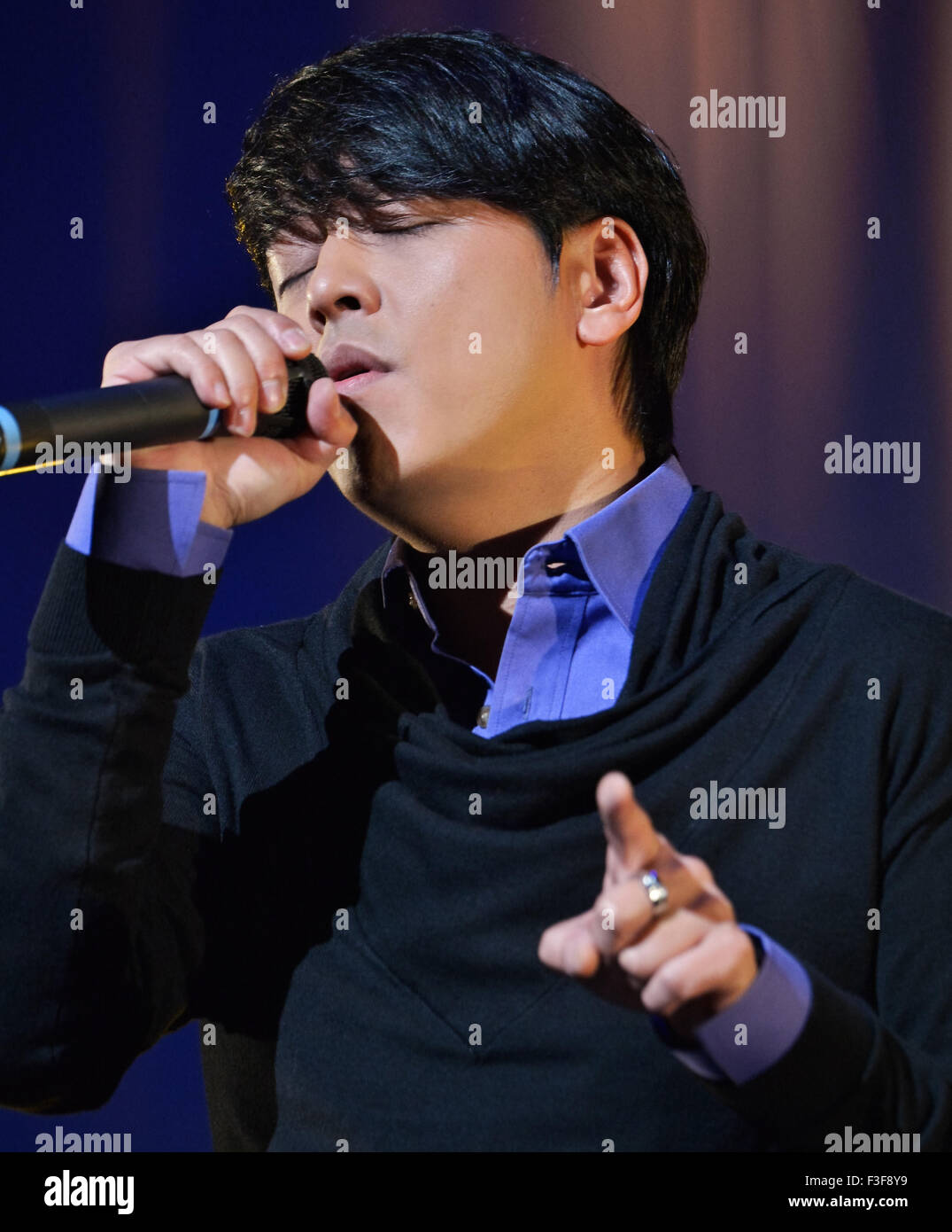 Ryu Si-Won, Oct 06, 2015, Tokyo, Japan : Korean singer and actor Ryu Si ...