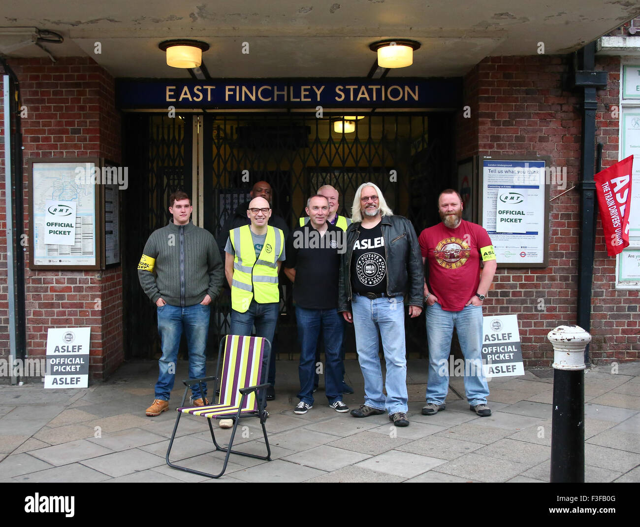 East finchley underground hi-res stock photography and images - Alamy