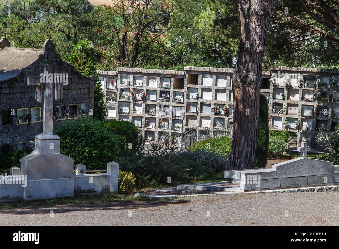 Old cemetery in cardedeu hi-res stock photography and images - Alamy