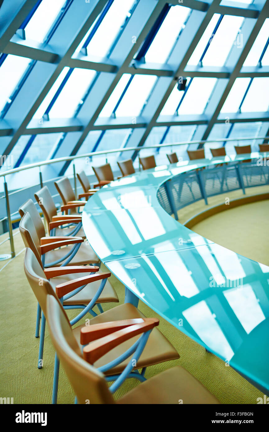 Empty conference hall for meetings and trainings with large round table ...