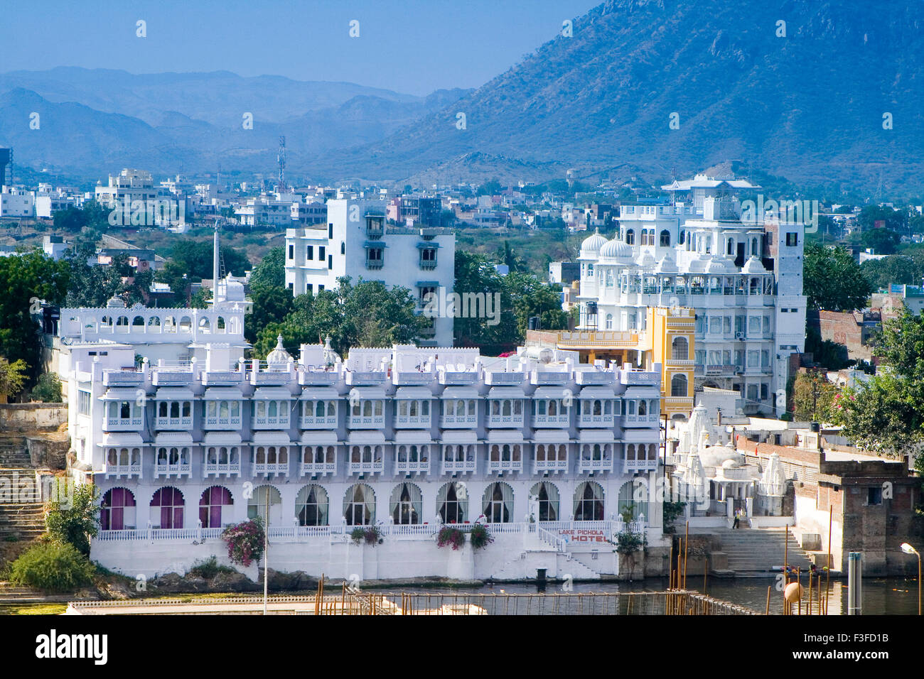 Udaipur top view hi-res stock photography and images - Alamy