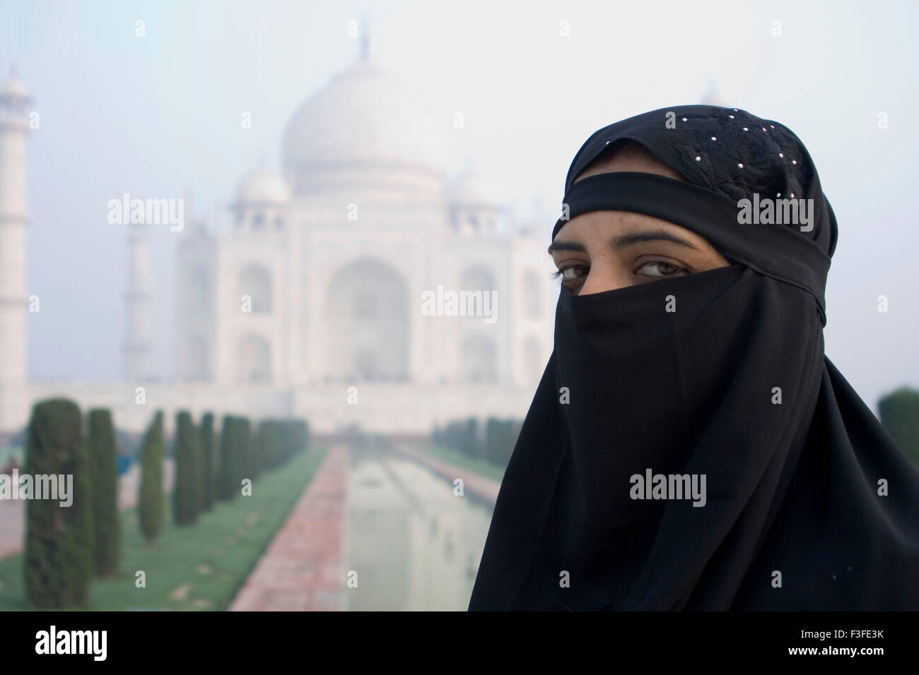 Muslim woman portrait face ; Agra ; Uttar Pradesh ; India MR#707 D ...