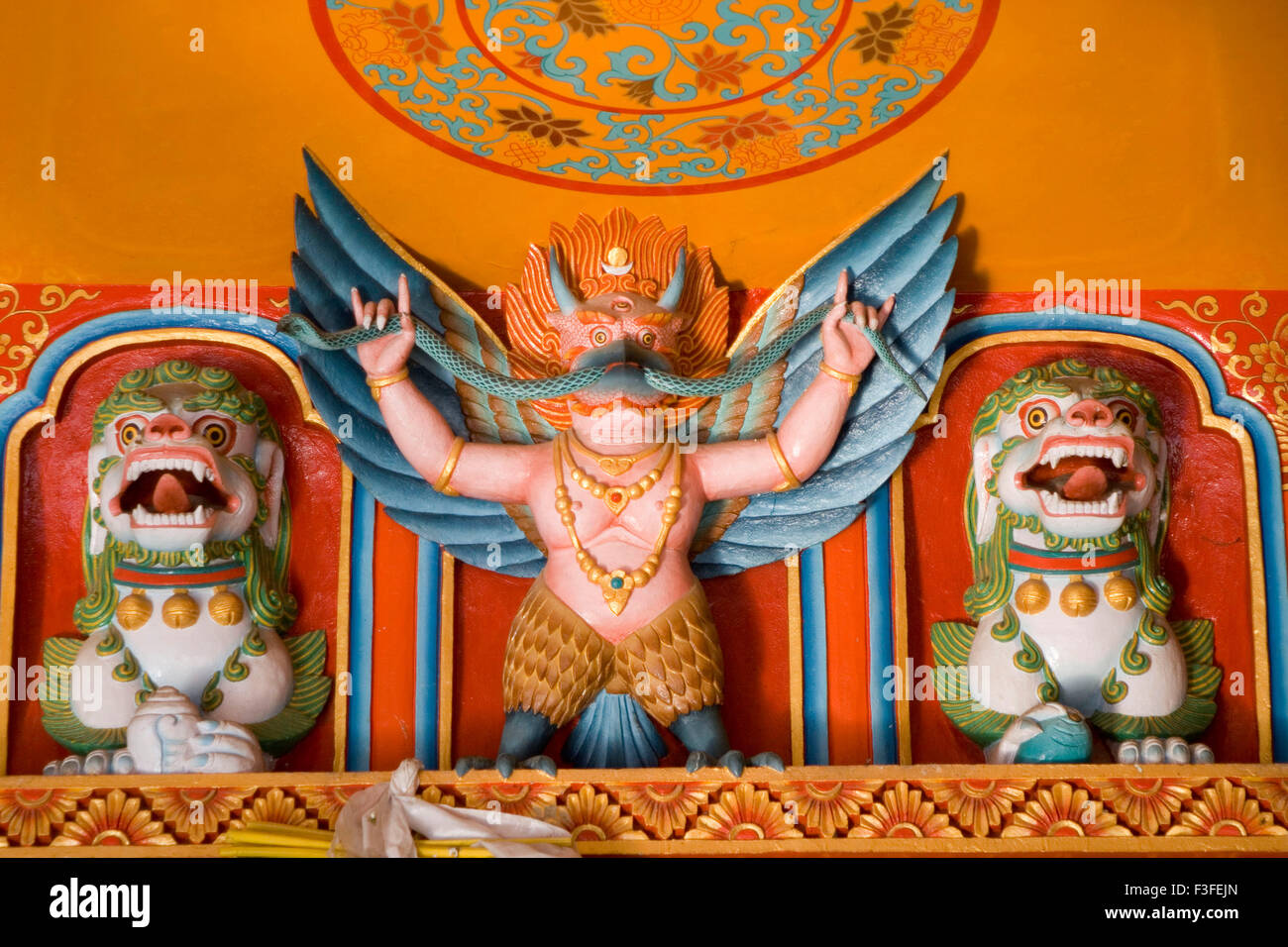 Tibet style hi-res stock photography and images - Alamy