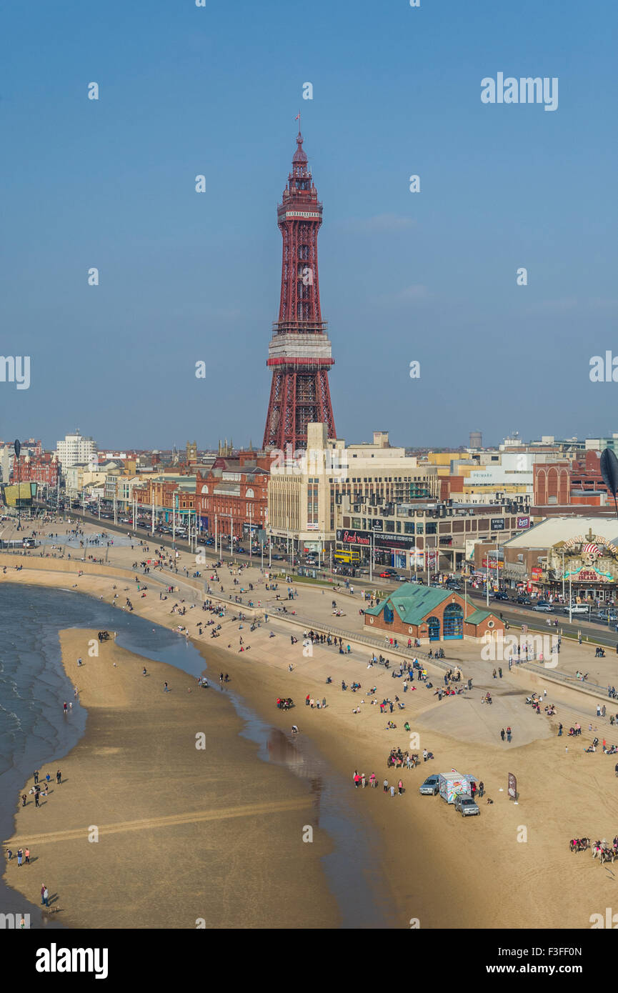 Blackpool Tower and promenade Stock Photo - Alamy