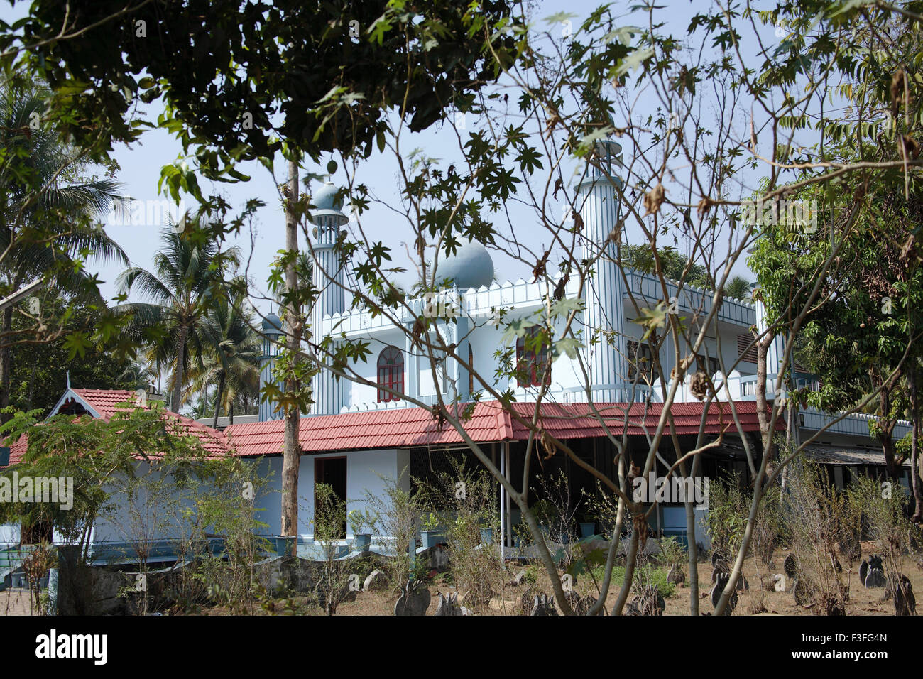 Cheraman Jumma masjid India's first mosque built in 629 AD ; Cheraman ...
