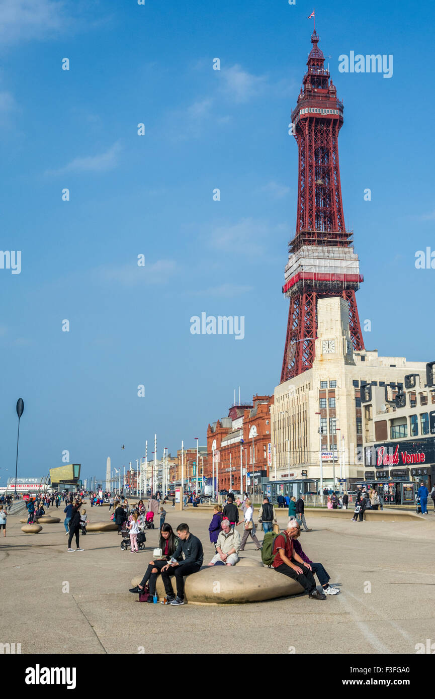 Blackpool Tower and promenade Stock Photo - Alamy
