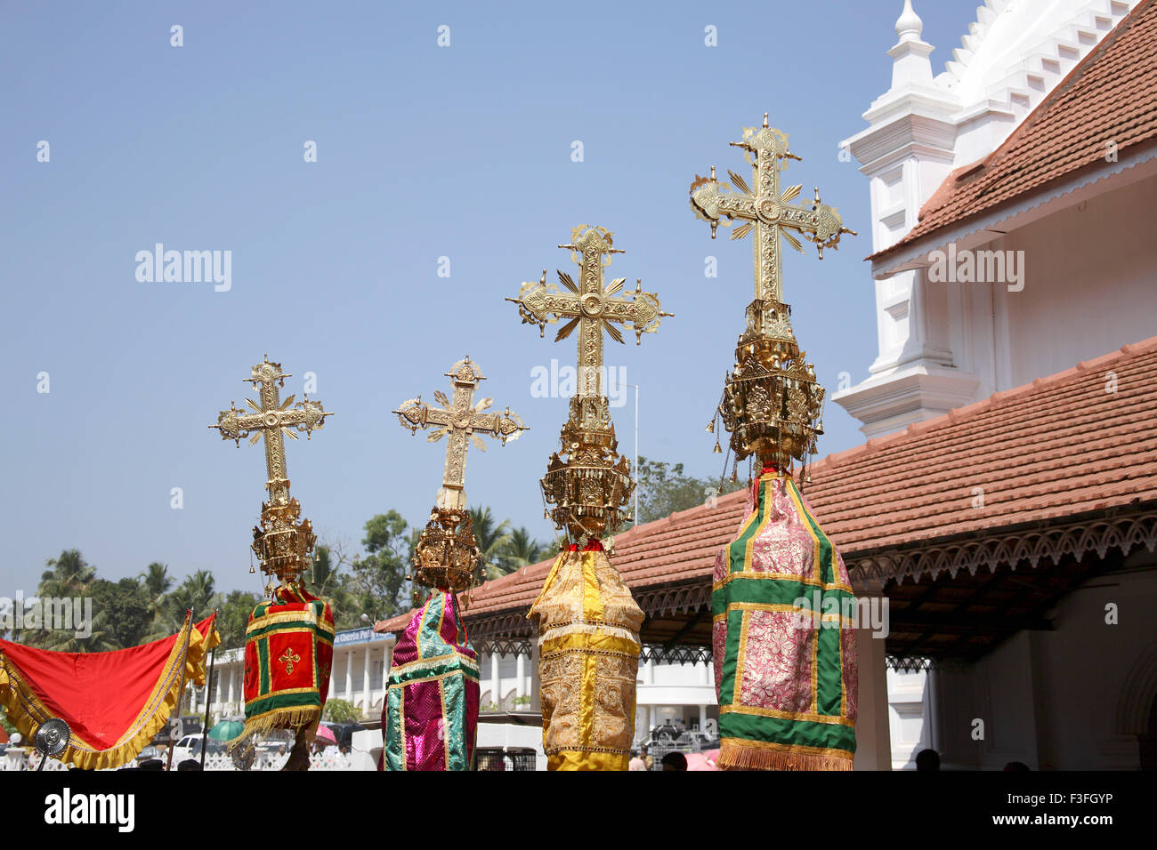 Syrian Christian procession decorative crosses Marthoman Cheriyapally ...