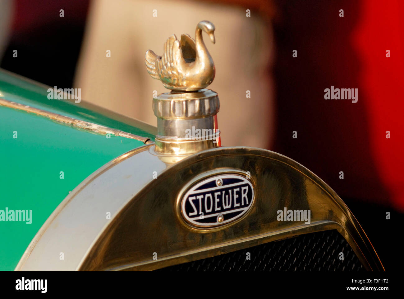 Car radiator mascot hi-res stock photography and images - Alamy