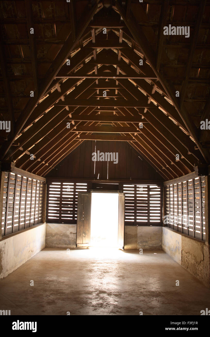 Wood roof and ceiling hi-res stock photography and images - Alamy