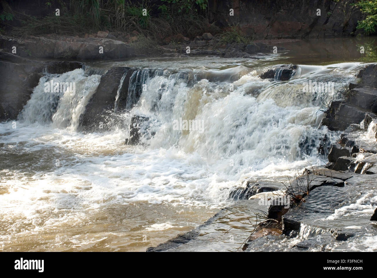 Napne water fall ; Sherpe Napne ; Khare Patan ; Station Vaibhavwadi ...