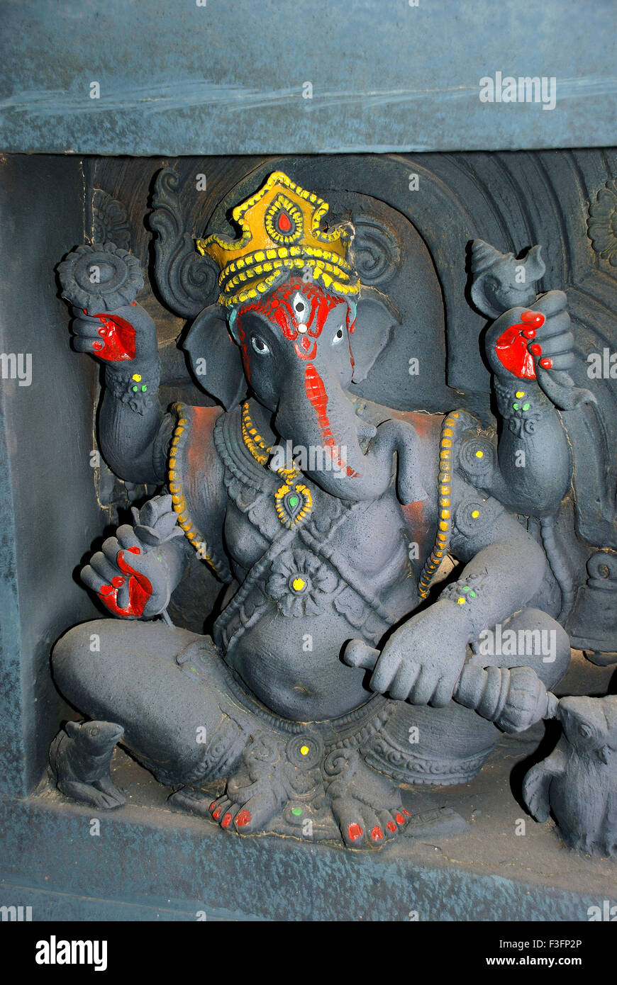 Statue of lord Ganesha Stock Photo - Alamy