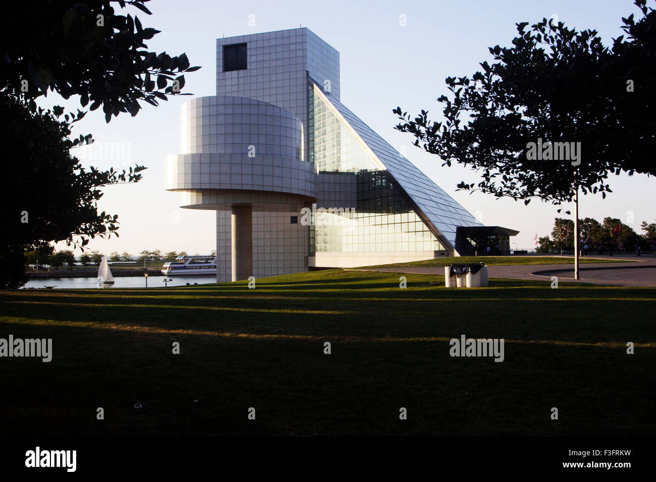 Extension of great lake science centre hi-res stock photography and ...