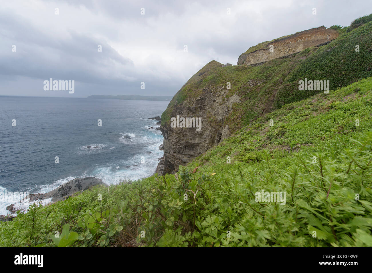 Rock formation and wave at Chawa View Deck, Batanes Island, Phillipines ...
