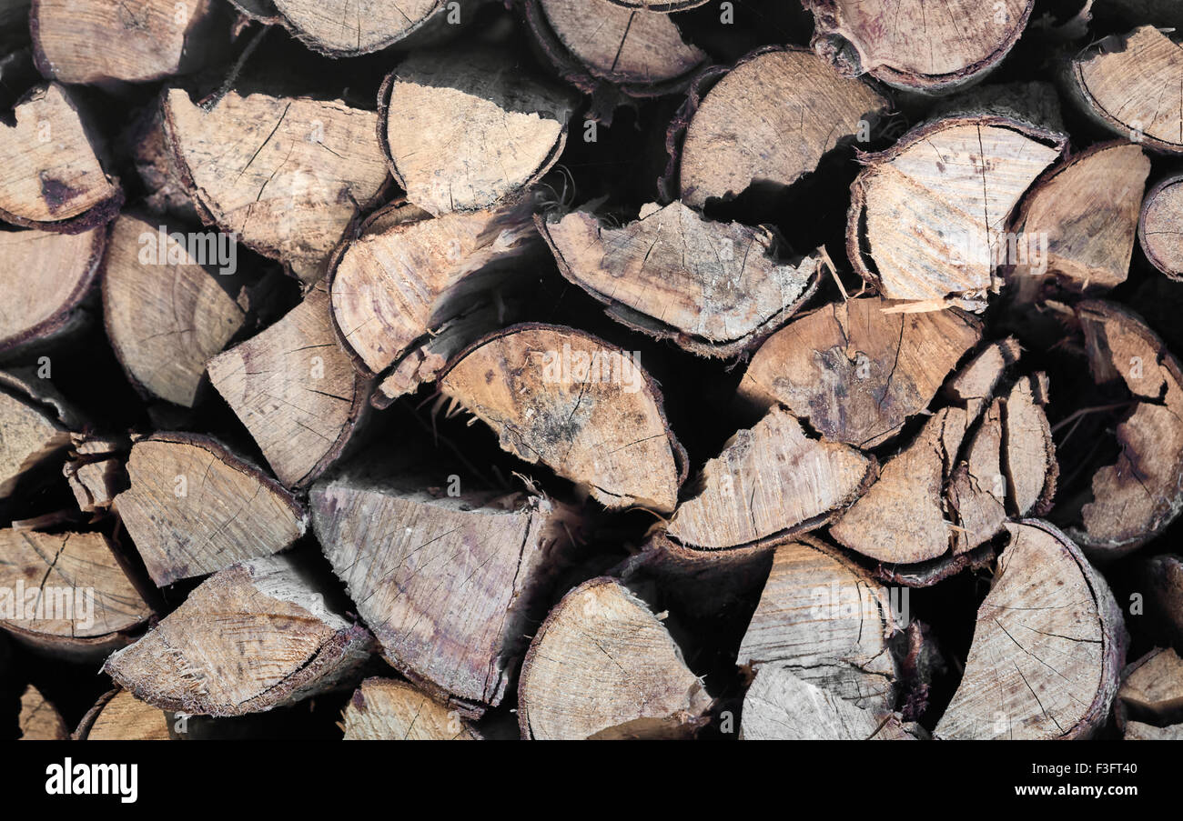 Stack of firewood Stock Photo - Alamy