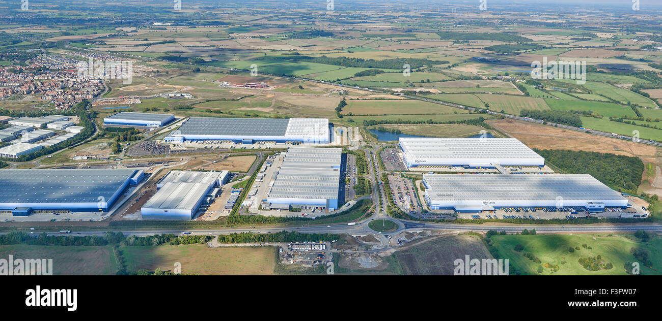 Warehousing and distribution hi-res stock photography and images - Alamy