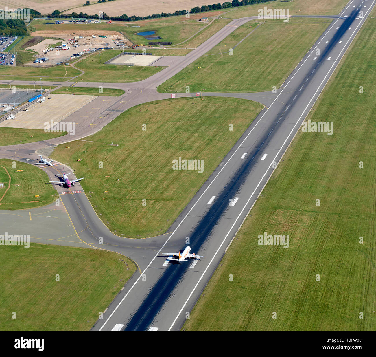 An aerial view of Luton Airport, South East England, UK Stock Photo - Alamy