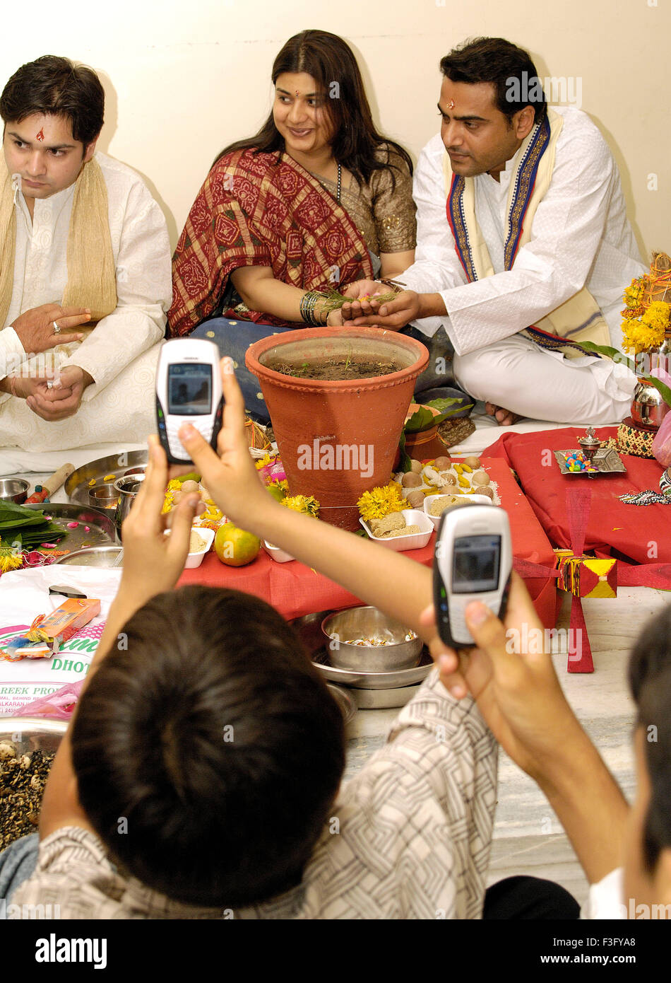 Pooja vidhi hi-res stock photography and images - Alamy