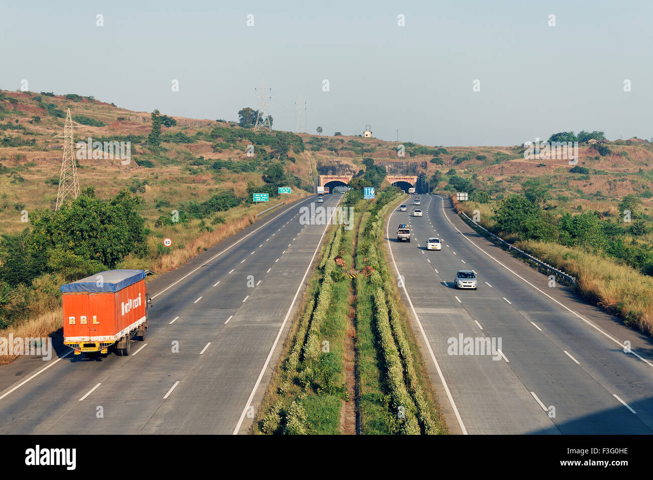 Mumbai Pune Expressway High Resolution Stock Photography and Images - Alamy