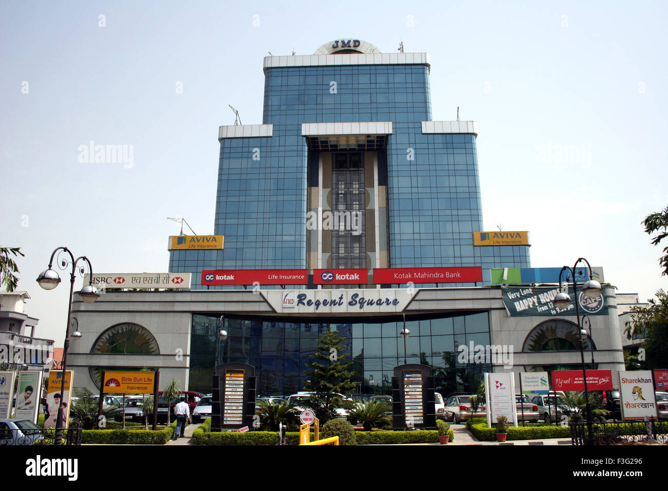 Gurgaon mall High Resolution Stock Photography and Images - Alamy