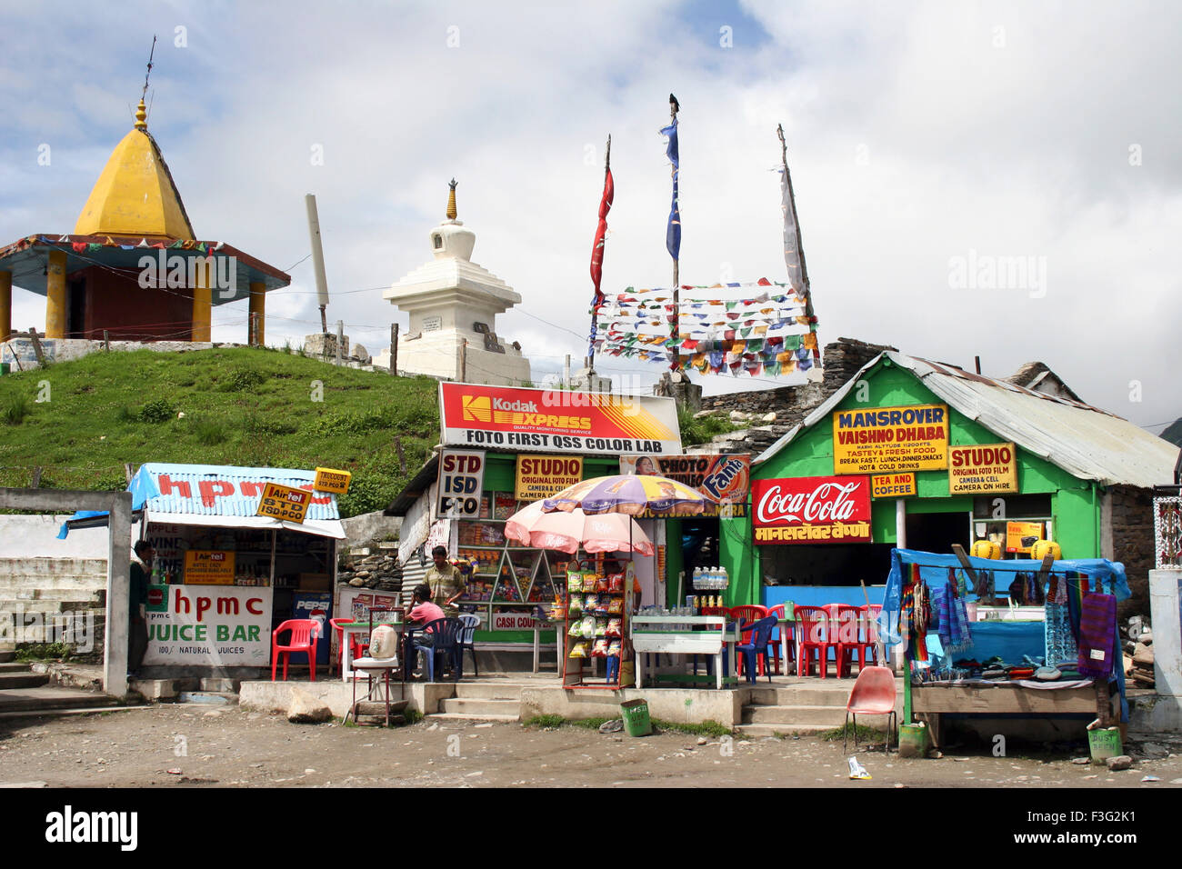 Stalls ; Marhi ; Manali ; Rohtang La ; Himachal Pradesh ; India ; Asia ...