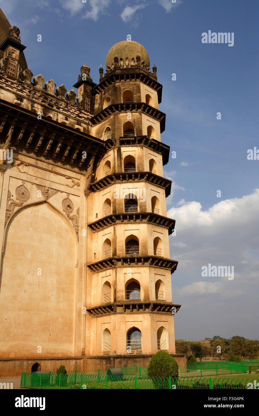 Gol Gumbaz ; built in 1659 ; Mausoleum of Muhammad Adil Shah ii 1627 57 ...