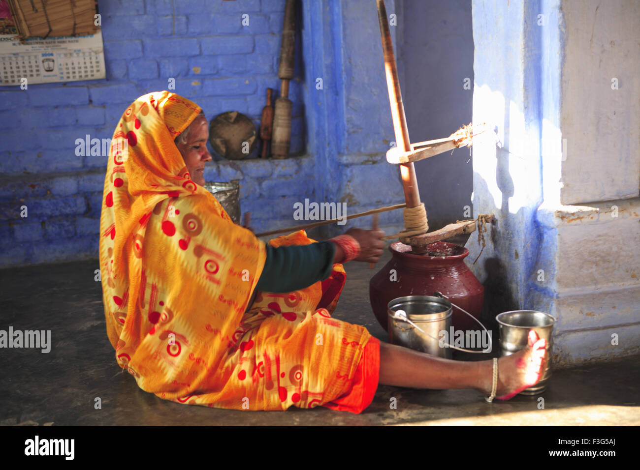 Churning curd hi-res stock photography and images - Alamy