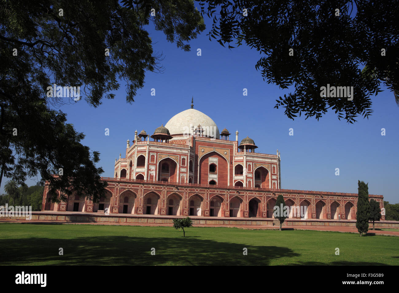 Humayuns tomb 1570 red sandstone white marble first garden subcontinent ...