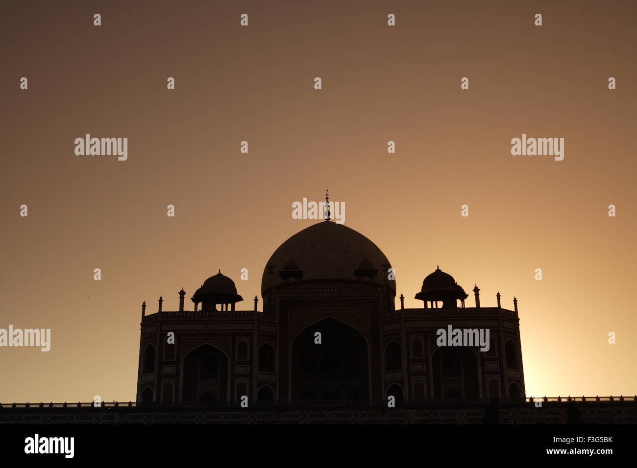 Sunrise Humayuns tomb 1570 red sandstone white marble garden ...