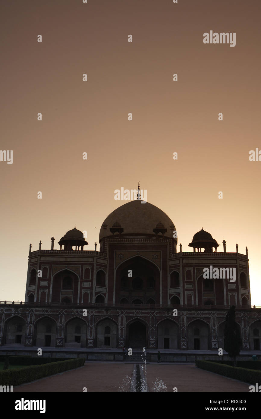 Sunrise Humayuns tomb 1570 red sandstone white marble first garden ...