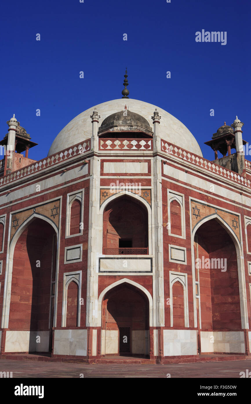 Humayuns tomb 1570 red sandstone white marble first garden tomb ...