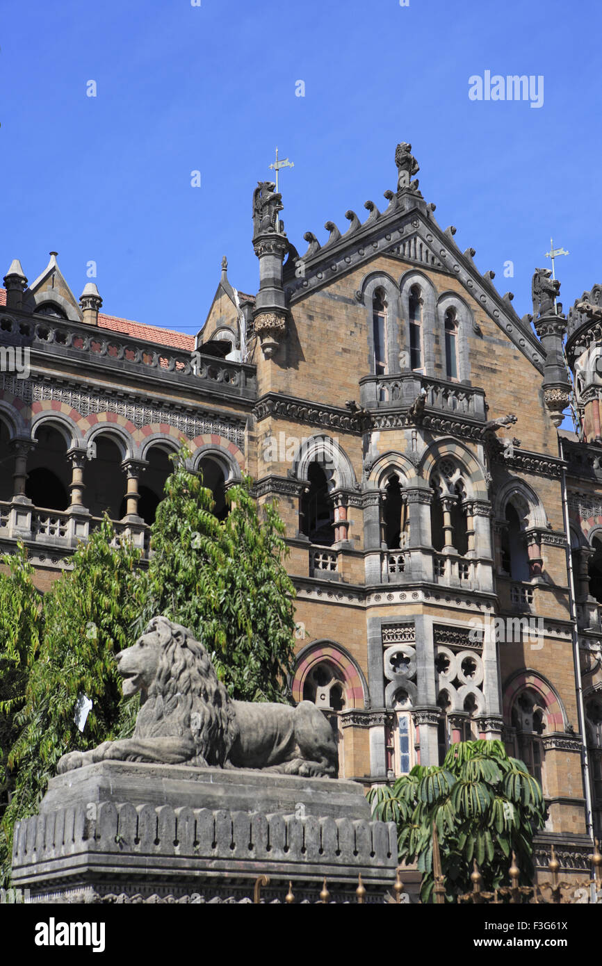 Victorian gothic revival architecture hi-res stock photography and ...