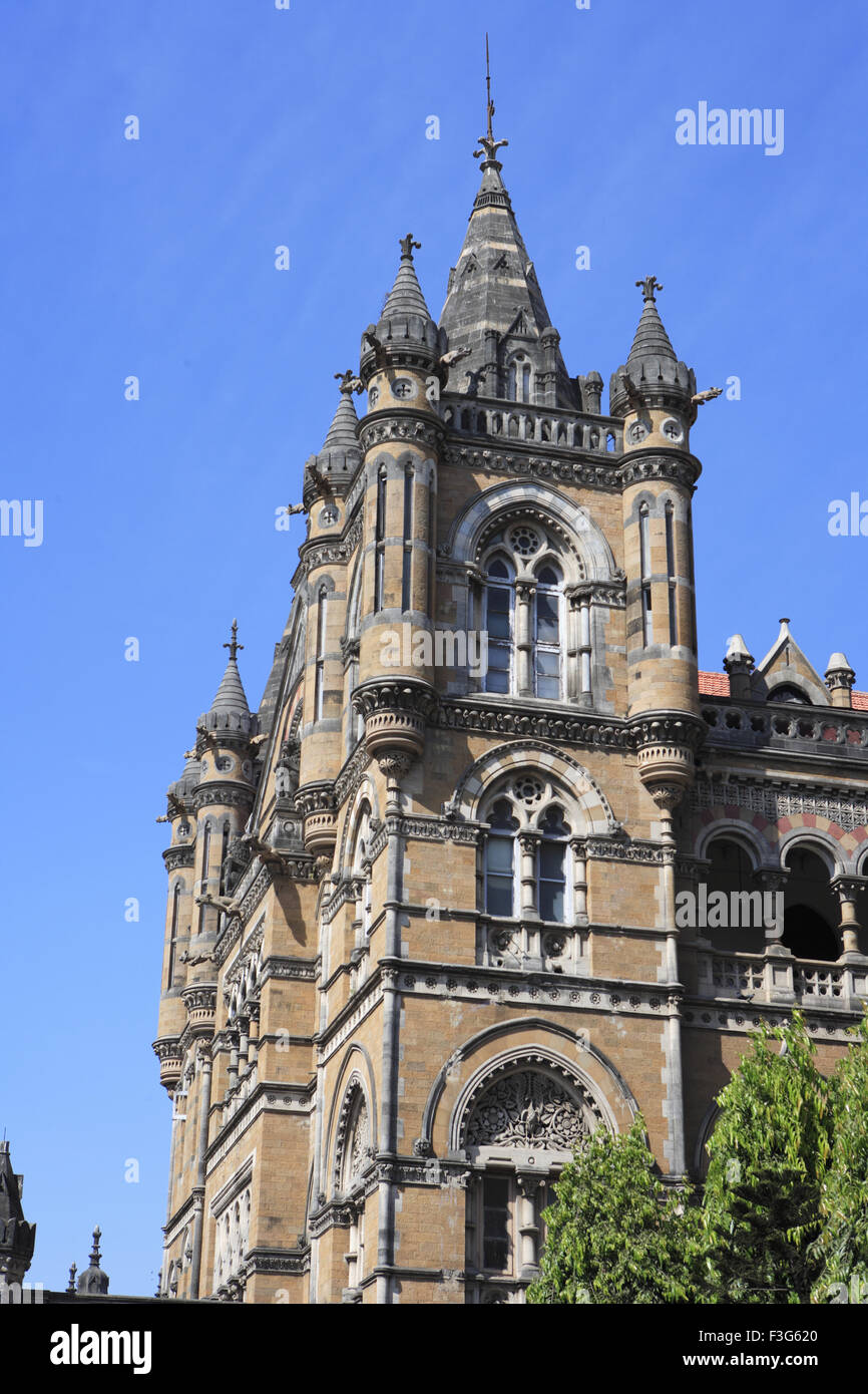 Chhatrapati Shivaji Terminus Victorian gothic revival architecture ...
