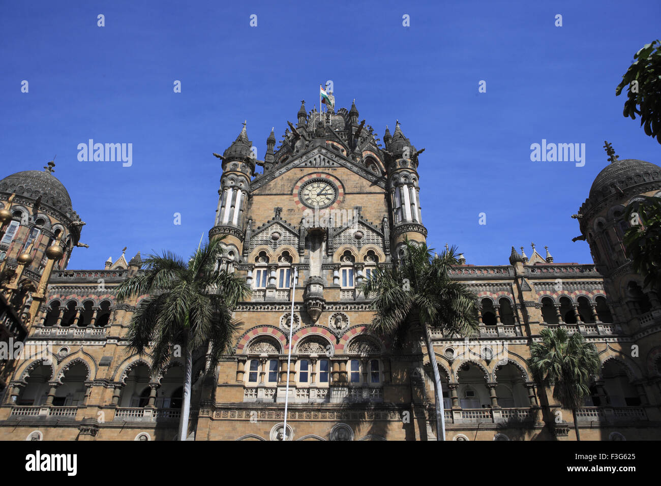 Chhatrapati Shivaji Terminus (formerly Victoria Terminus) Victorian ...