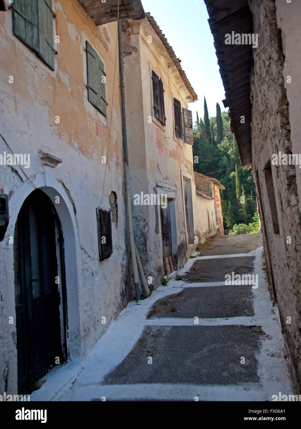 The old mountain village of Sinarades in Corfu Stock Photo - Alamy