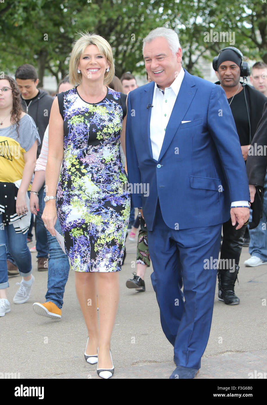 Eamonn Holmes and Ruth Langsford outside filming on the Southbank ...