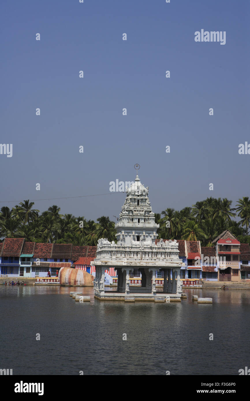 Holy tank at temple ; Suchindram ; Dist Kanyakumari ; Tamil Nadu ...