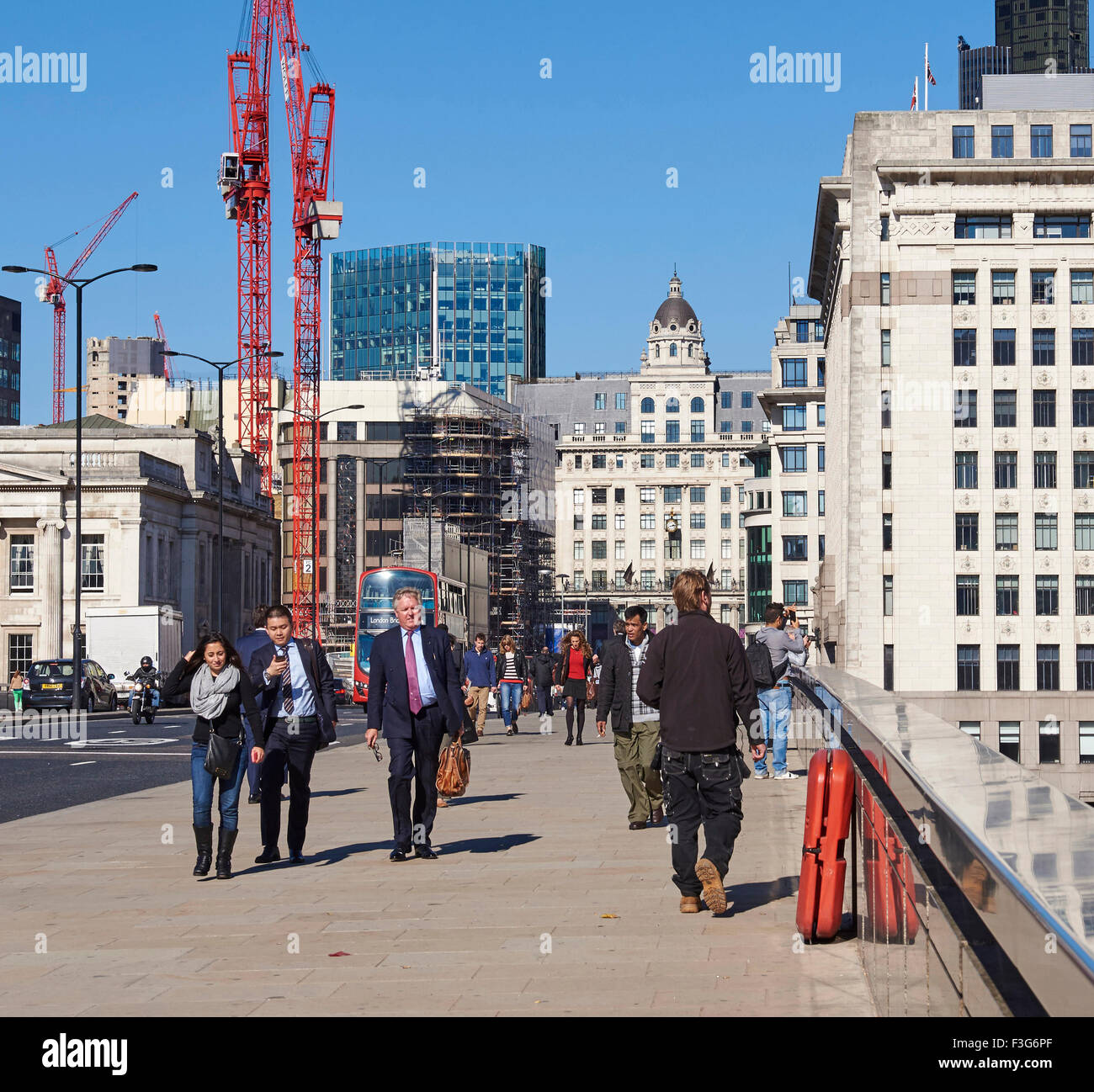 London Bridge, London, looking north towards the City Stock Photo - Alamy