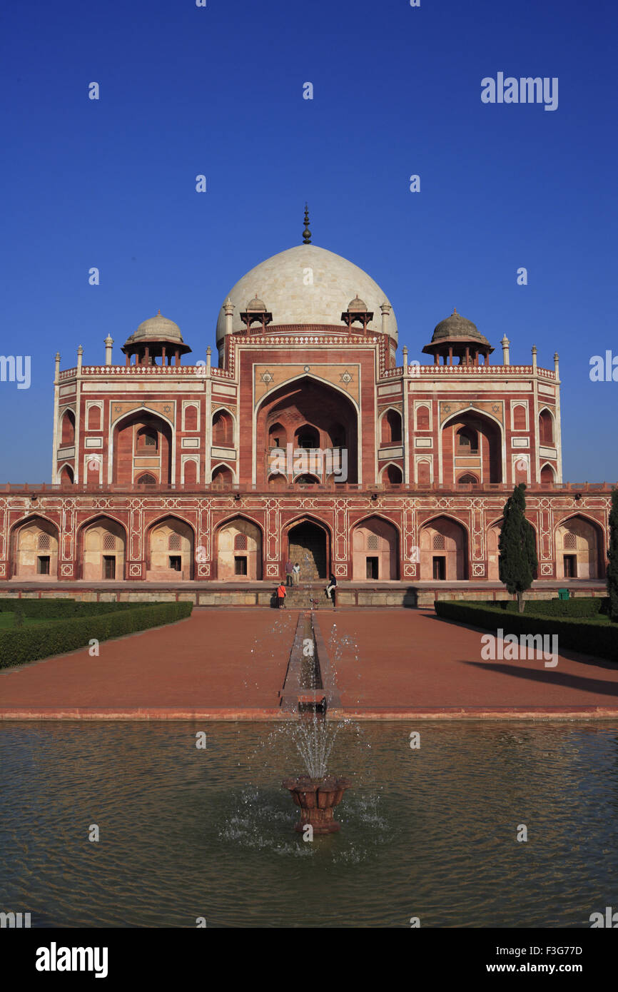 Humayuns tomb 1570 made red sandstone white marble first garden ...