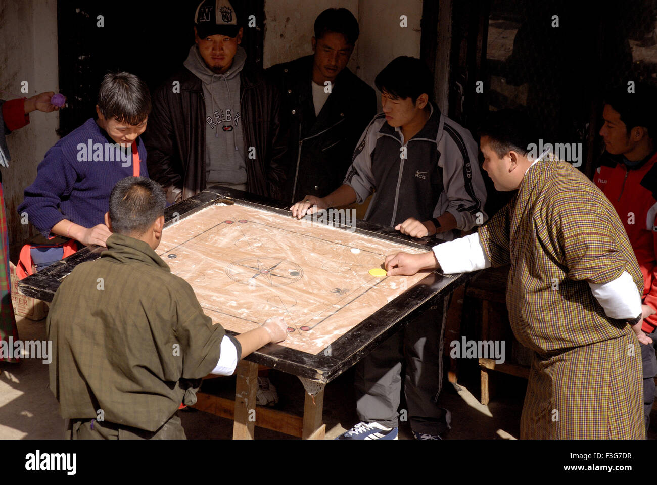 Carrom outdoor hi-res stock photography and images - Alamy
