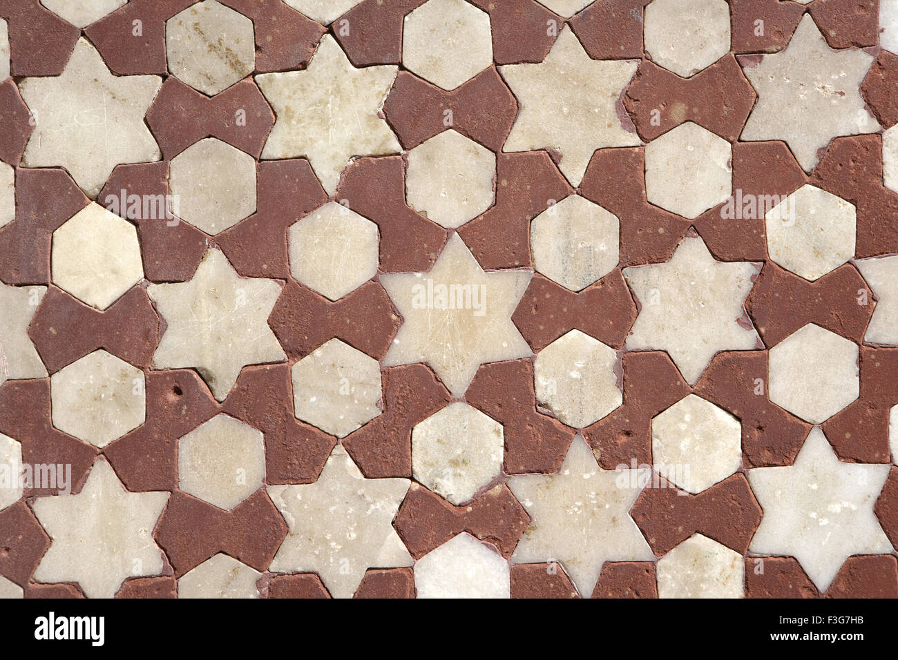Marble inlay on wall of main tomb chamber in Humayun's tomb built in ...