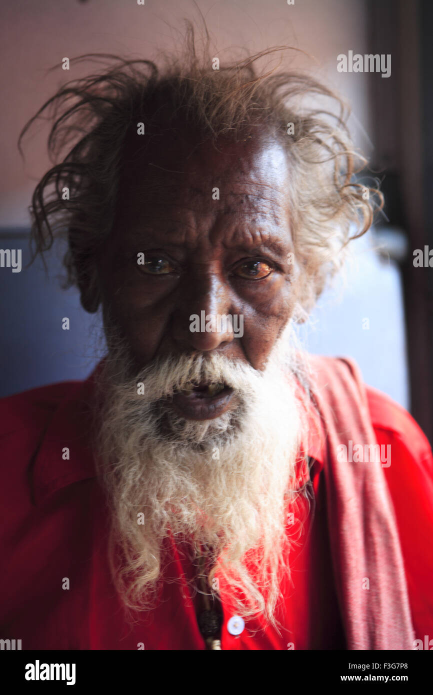 Beggar in train ; Tamil Nadu ; India ; Asia Stock Photo - Alamy